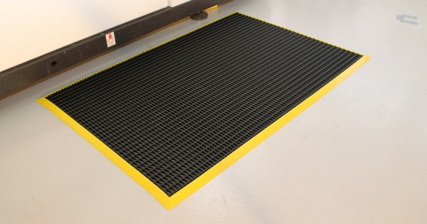 Workstation Mat WS010701 Anti-Fatigue Matting | Comfort Florring ...